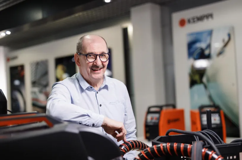 Yli 40 vuotta vahvaa osaamista ja ammattitaitoa - Jukka Mandelin jäi ...